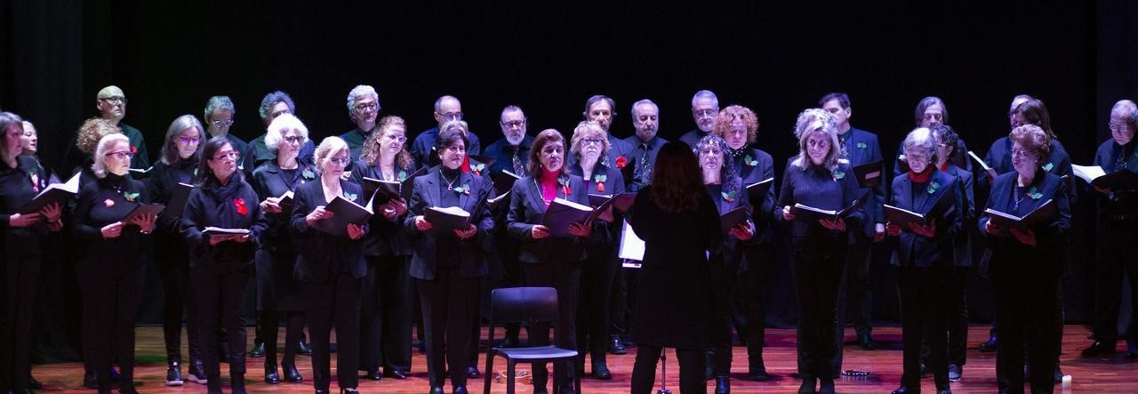 Gran éxito del Coro Francisco de Sande en el Concierto de Navidad ...