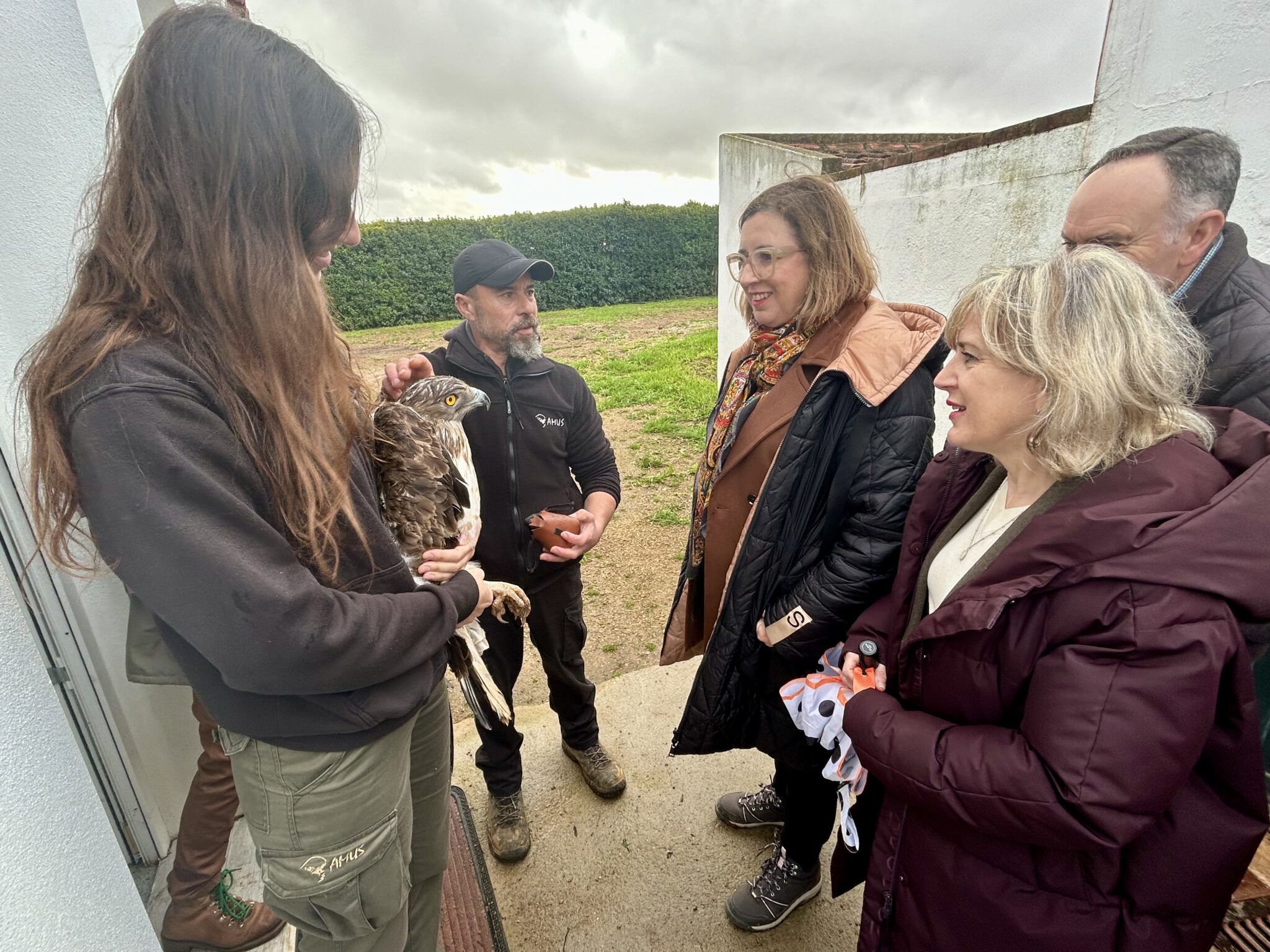 Mercedes Morán visita el centro de recuperación de especies de AMUS y ...
